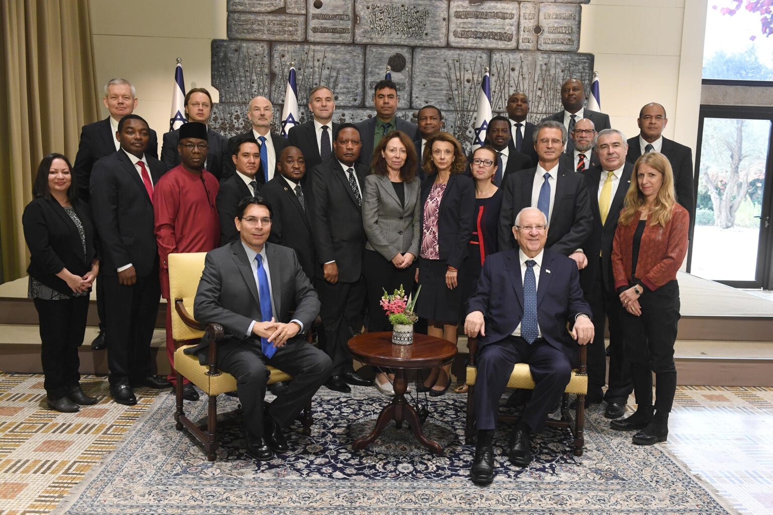 President Rivlin hosted a delegation of ambassadors to the United ...
